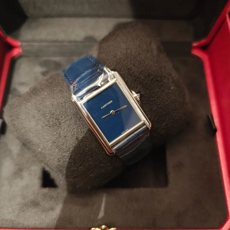 Jual Cartier Tank Must Blue WSTA0055 Original | Flecto