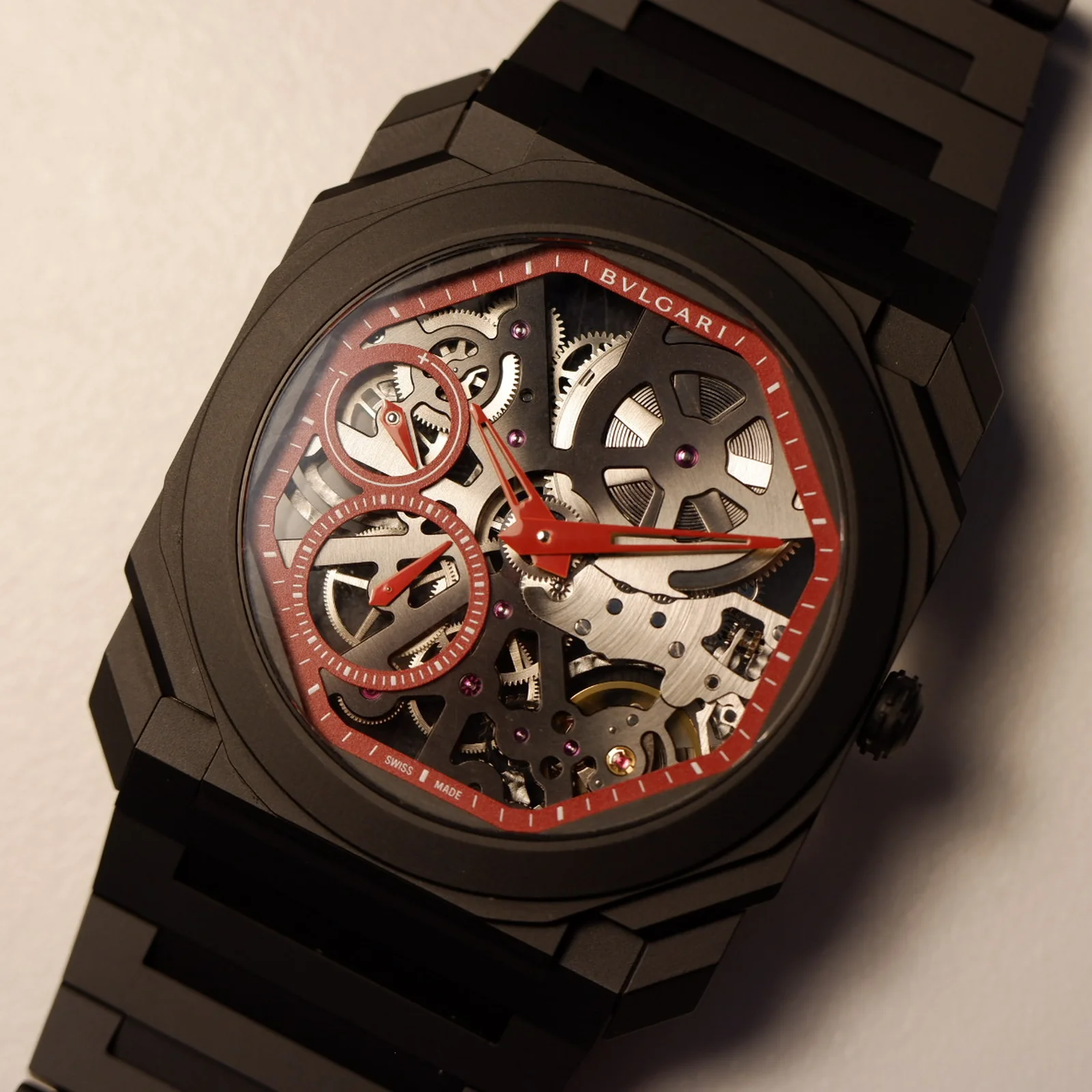 Jual Bulgari Octo Finissimo Red Black Skeleton 103527 Original | Flecto