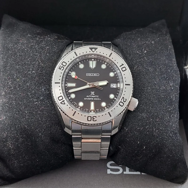 Jual Seiko Prospex Automatic Divers / Black / Stainless Steel SPB185J1 ...