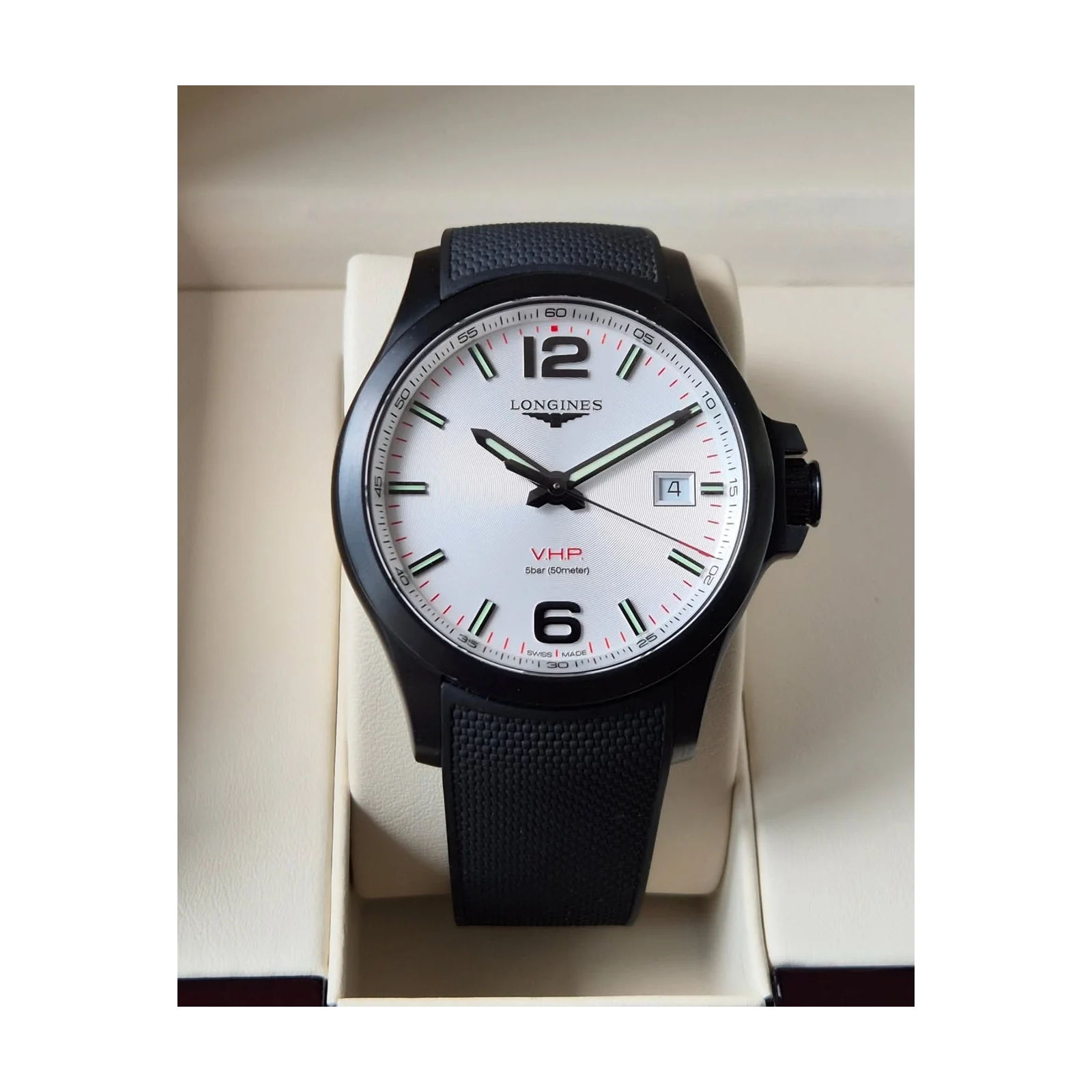 Jual Longines Conquest V.H.P. 43 PVD / Silver / Rubber L3.726.2.76.9 ...