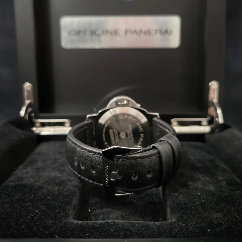 Jual Panerai Luminor Base Logo White PAM00630 Original | Flecto